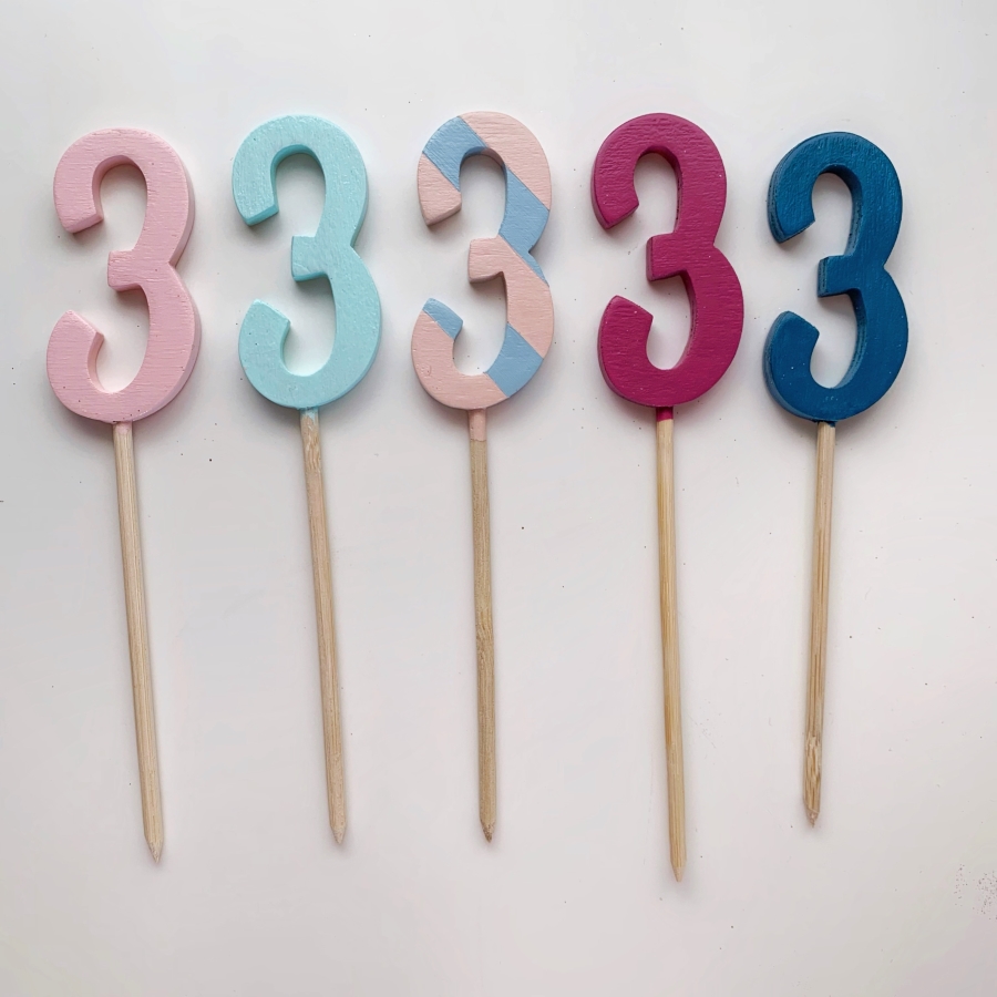 Cake topper numero 3 pronta consegna - Il tetto delle nuvole