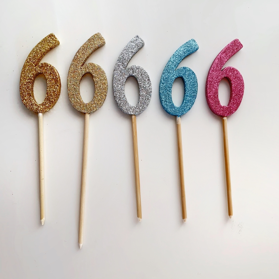 Cake topper numero 6 pronta consegna - Il tetto delle nuvole